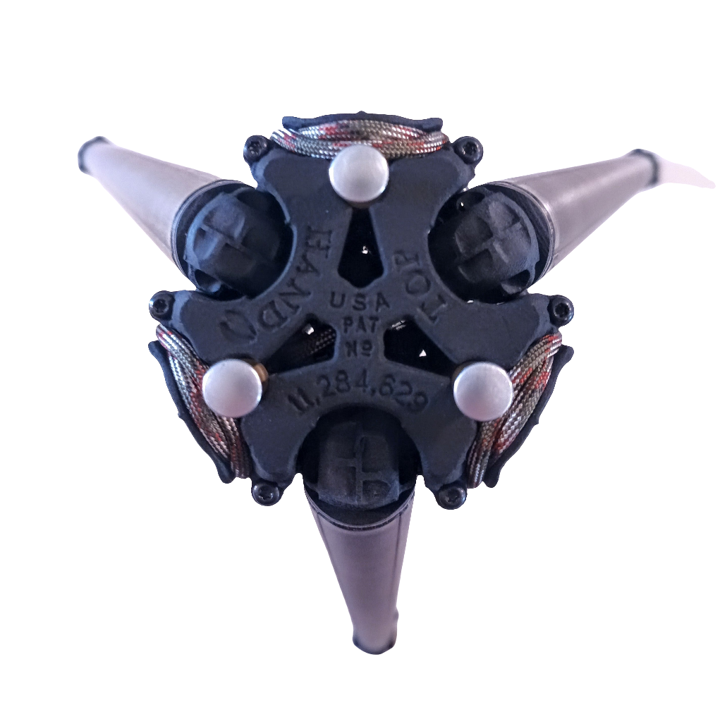 Big game hunting tripod tool used for field processing – Top Hand Tripods